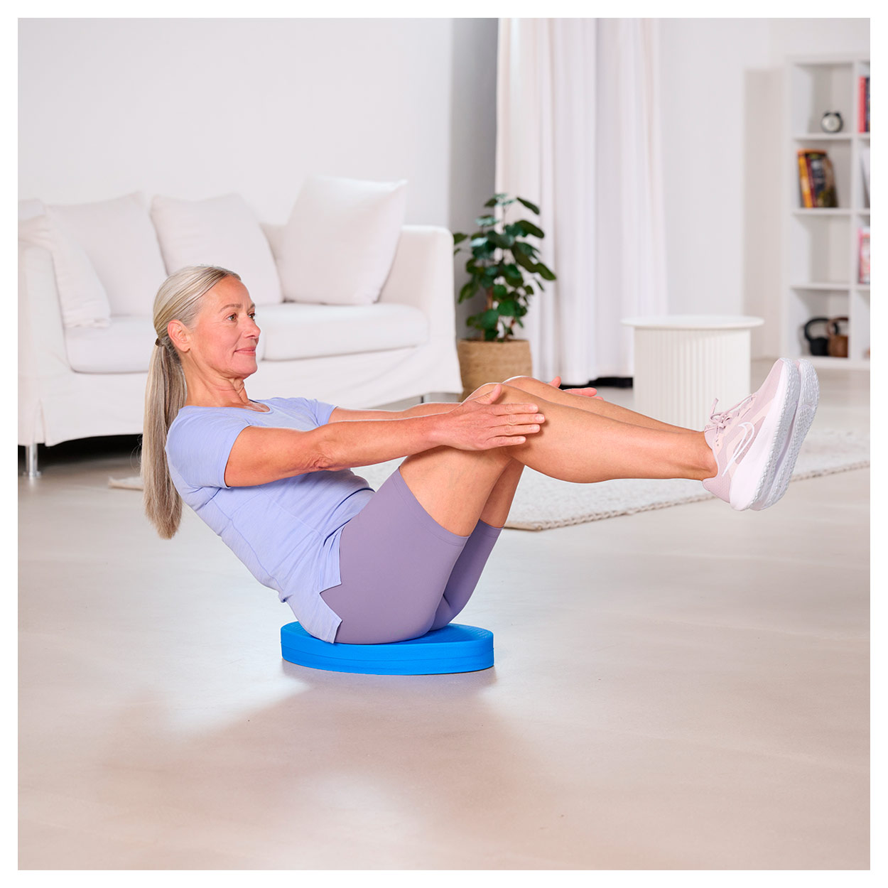 Thera-Band stability trainer medium, blue buy online | Sport-Tec