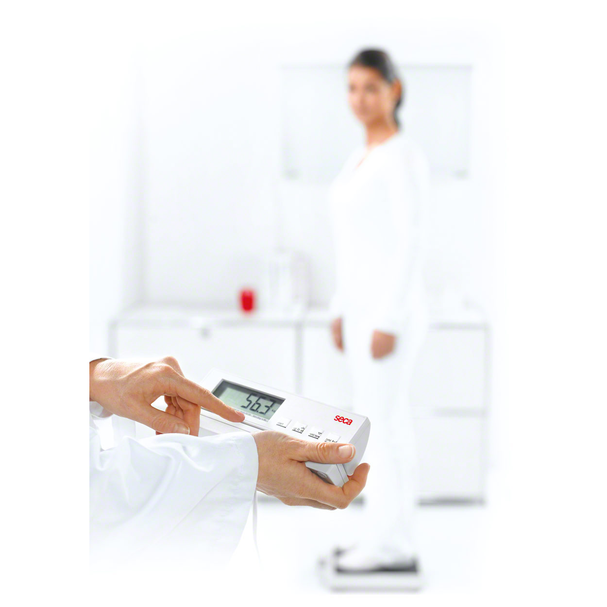 seca bathroom scale 869 with cable remote display buy online | Sport-Tec